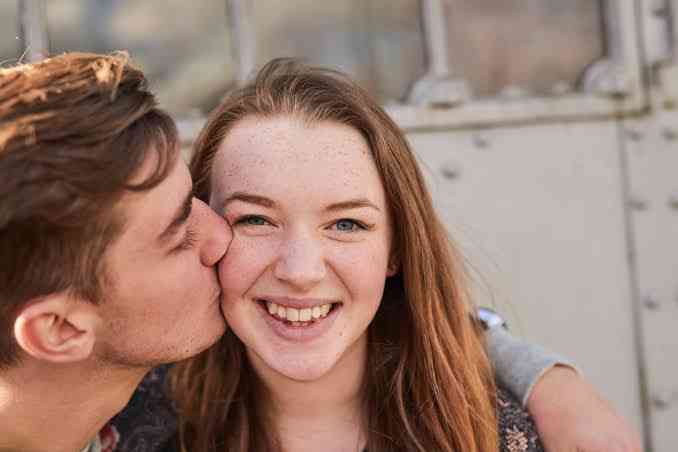 Different Kind Of Kiss And What They Really Mean 😙💏